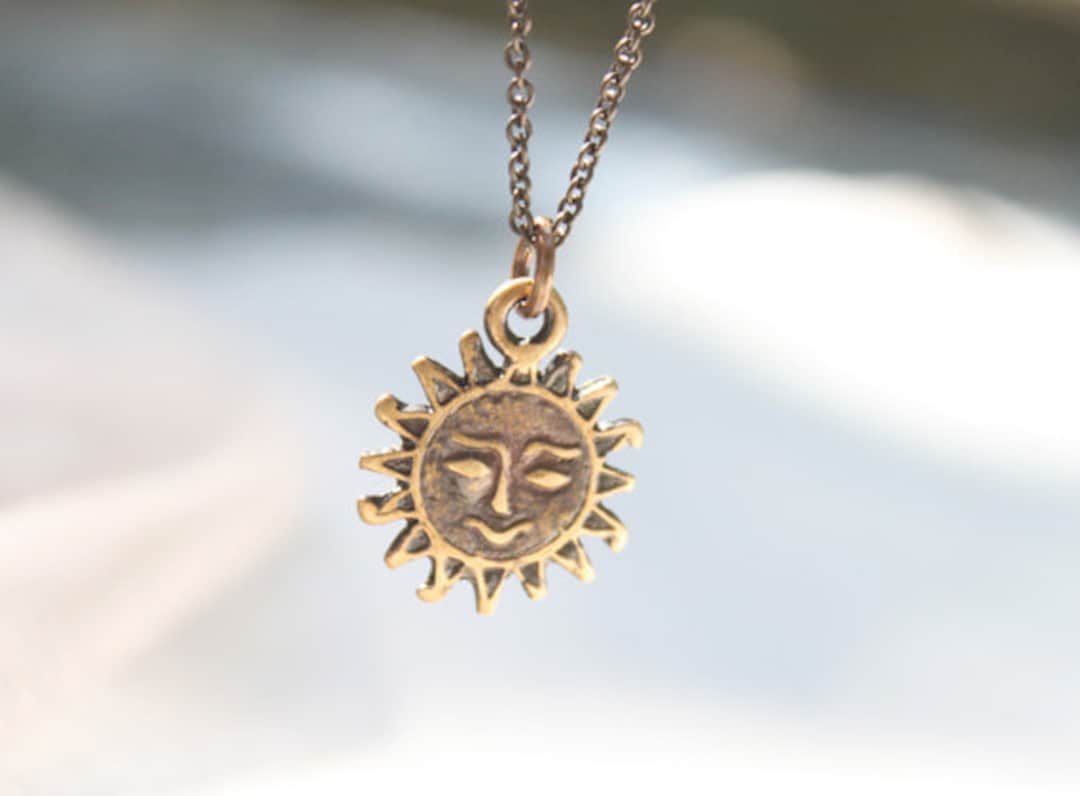 Vintage Style Tiny Sun Face Necklace, Simple Sun Face Pendant, Gift for ...