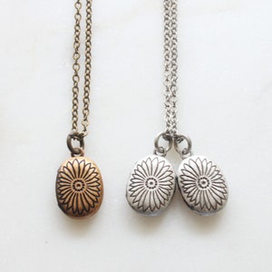 Antique Style Mini Oval Locket, Tiny Twin Oval Locket, Gift for Mom ...