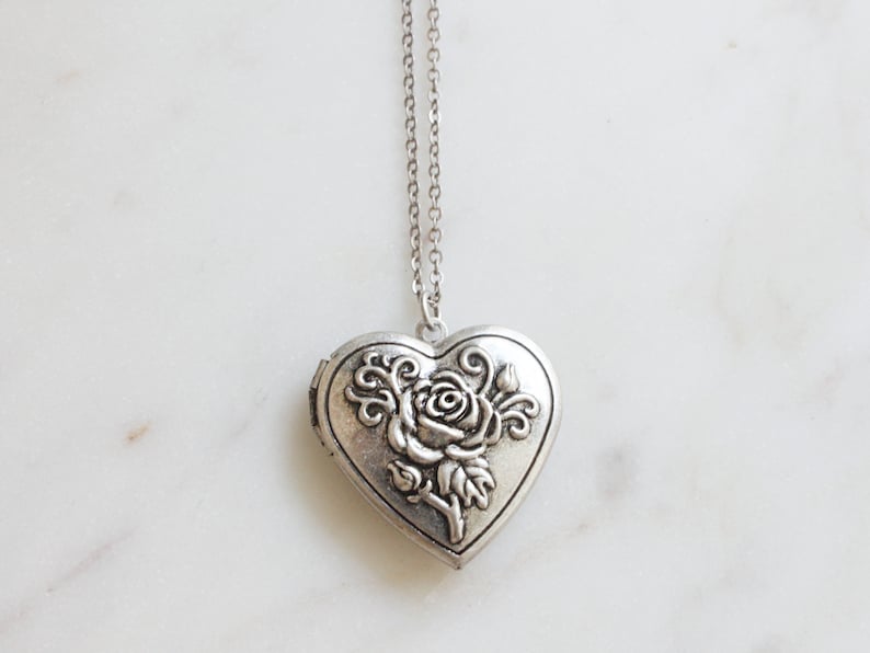 Vintage Style Rose Heart Initial Locket Personalized Flower - Etsy