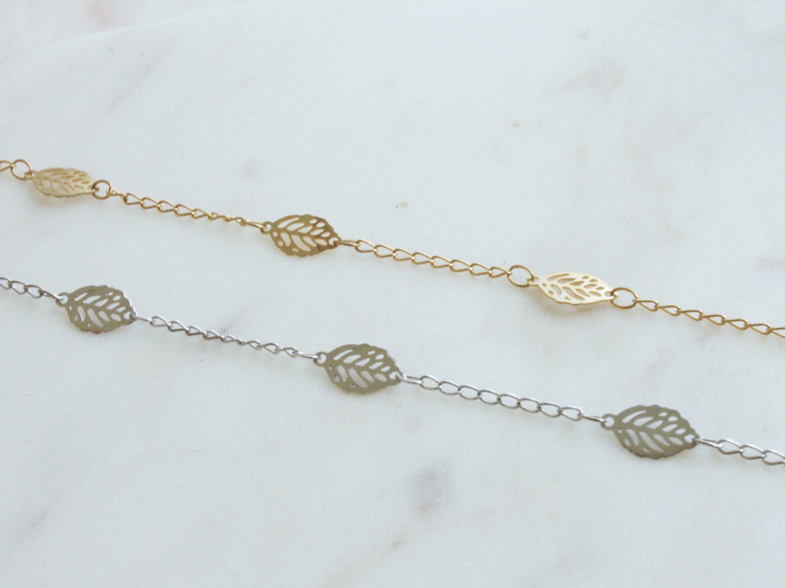 Simple Leaf Bracelet Delicate Leaf Chain Bracelet Layering - Etsy