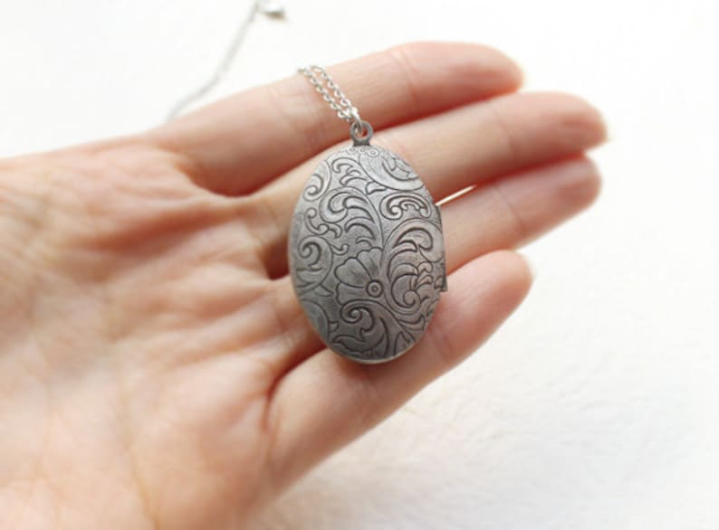 Vintage style double side flower pattern oval Locket Long | Etsy