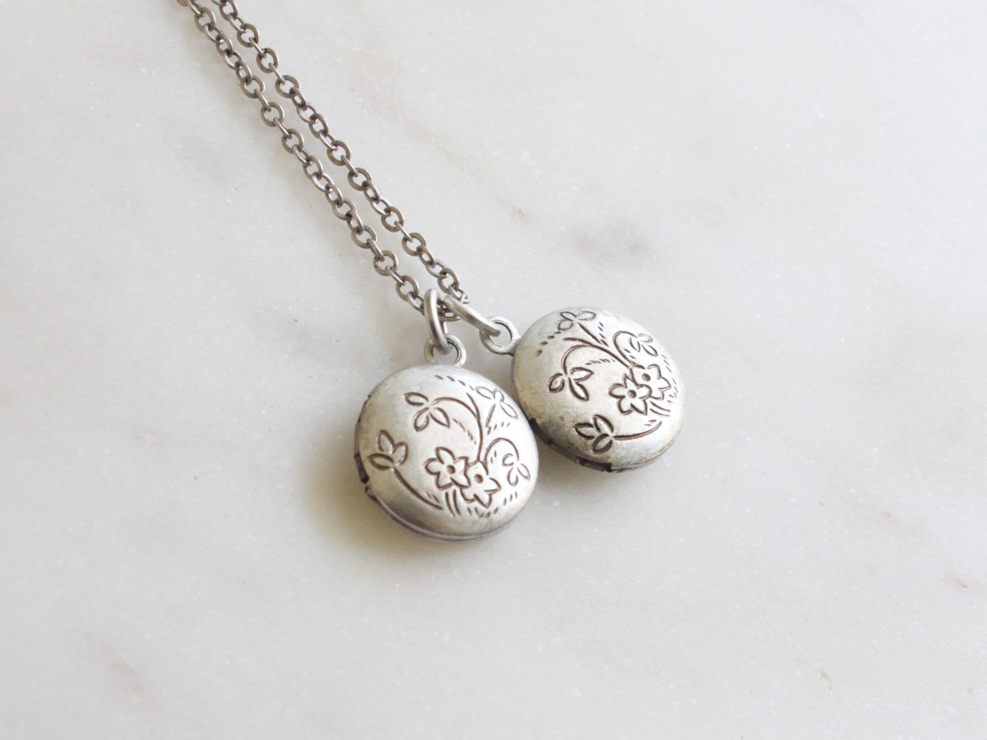 Vintage style cute Floral mini circle Locket Tiny Round Twin | Etsy