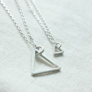 Simple Mod Geometric Shapes Necklace, Silver Geometric Layering ...