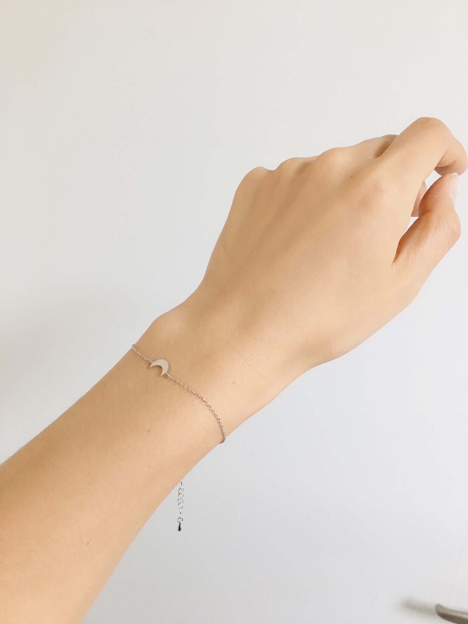 Tiny Simple Crescent Moon Bracelet New Moon Crescent Gift - Etsy