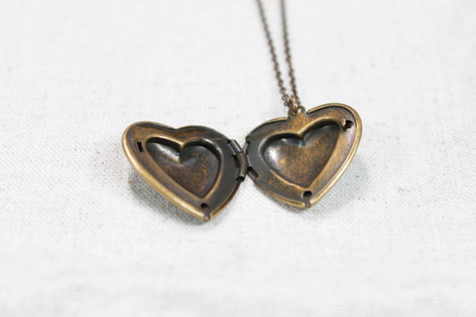 Personalized Vintage Style Simple Heart Locket Custom Initial | Etsy