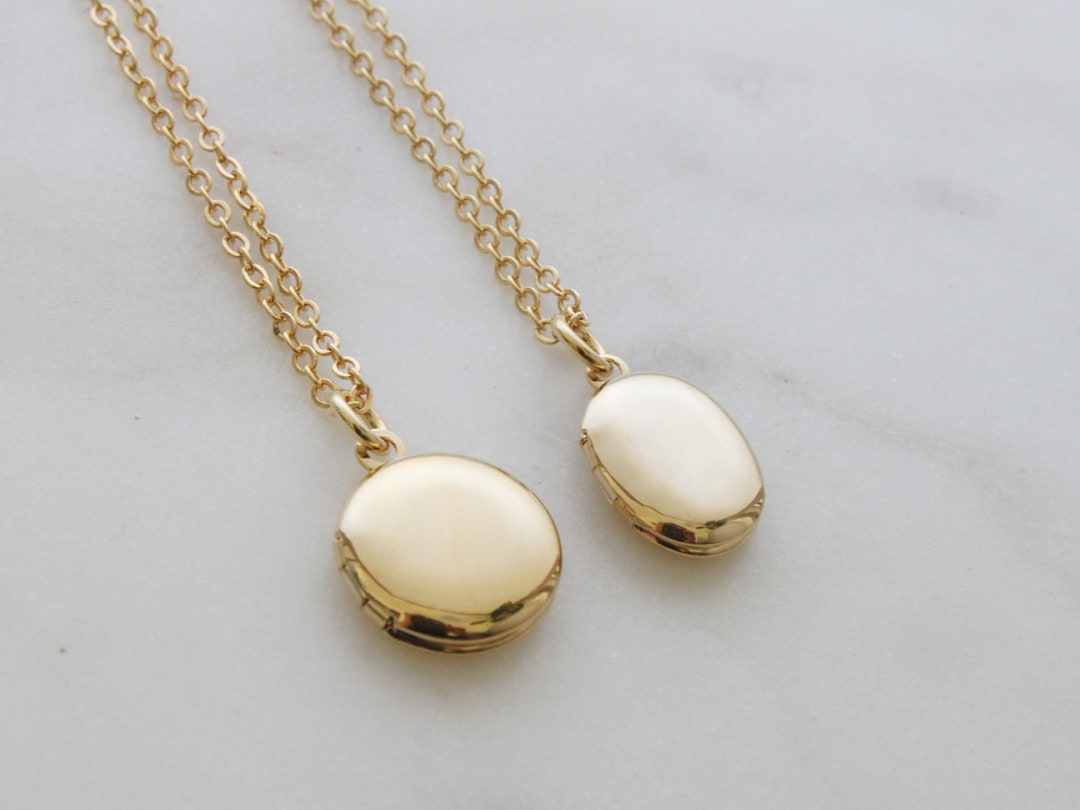 Personalized Round Oval Locket Custom Circle Locket Initial - Etsy