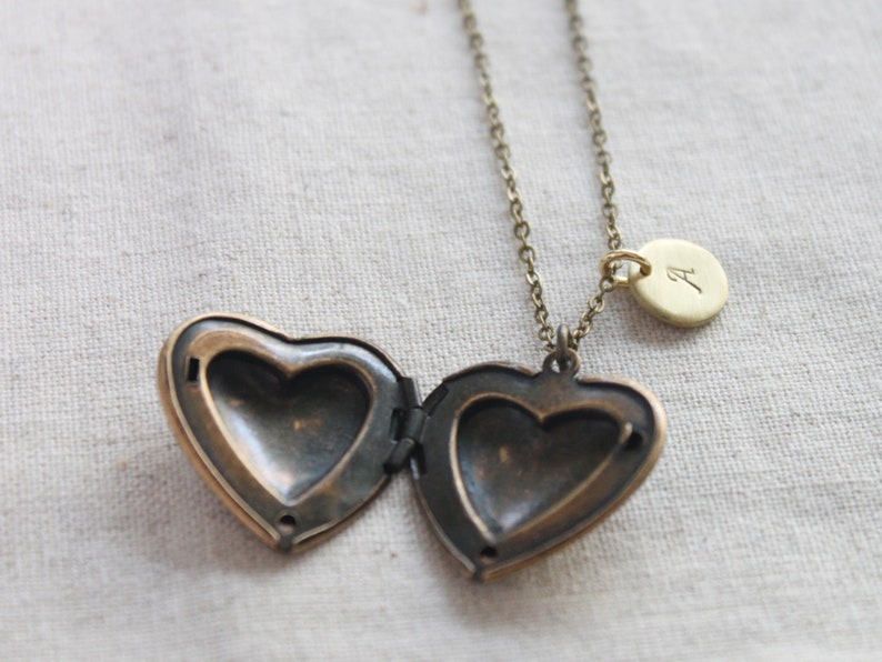 Personalized Vintage style Simple Heart Locket Customized | Etsy