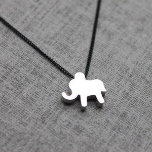 Cute Elephant With Simple Black Chain Necklace, Simple Elephant Pnedant ...