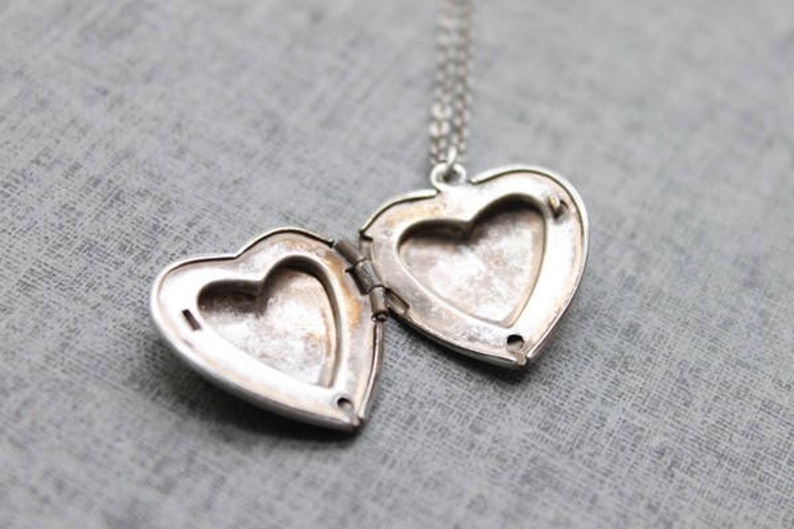 Personalized Vintage style Simple Heart Locket Customized | Etsy