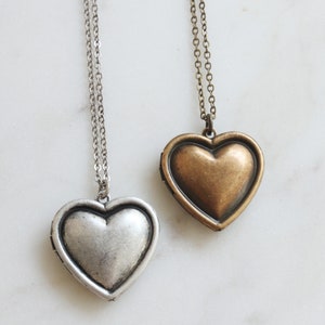 Personalized Vintage Style Simple Heart Locket, Custom Initial Disc ...