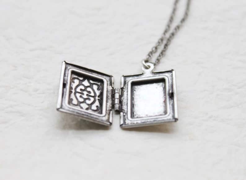 Vintage Style Silver Rectangle Locket Gift for Mom Gift for - Etsy