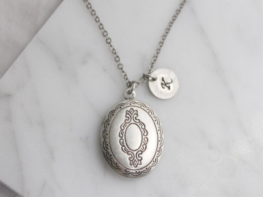 Personalized Vintage Style Custom Silver Oval Locket Initial - Etsy