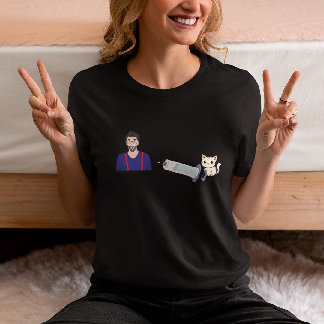 Funny Cat Giving Injection T-shirt: Medical Humor Cat Lover Tee - Etsy