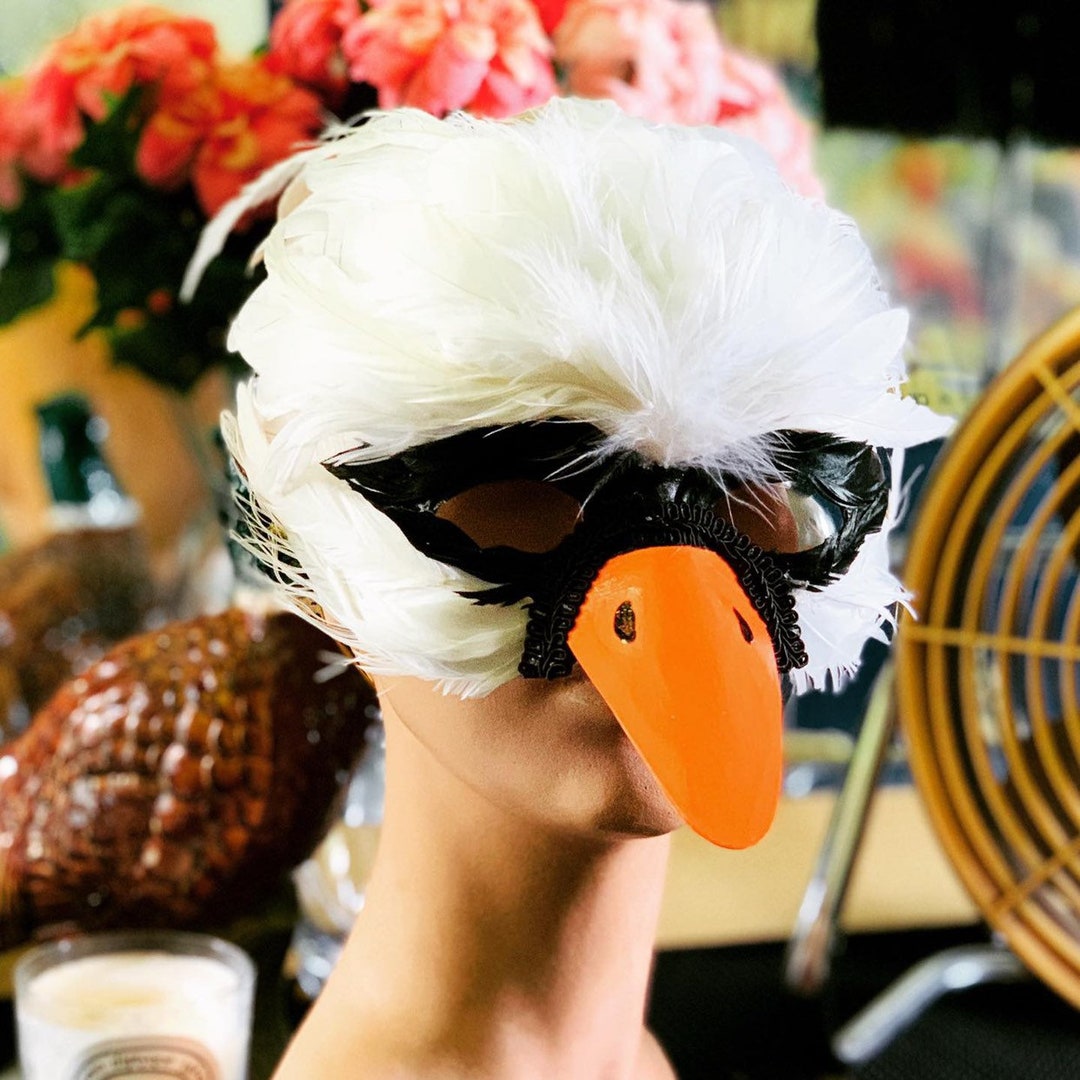 White Feather Swan Masquerade Mask - Etsy