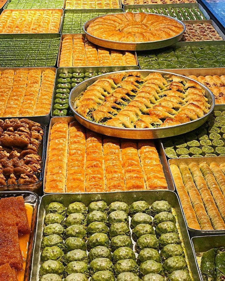 Turkish Pistachio Mussel Baklava: Semolina Cream Dessert - Etsy
