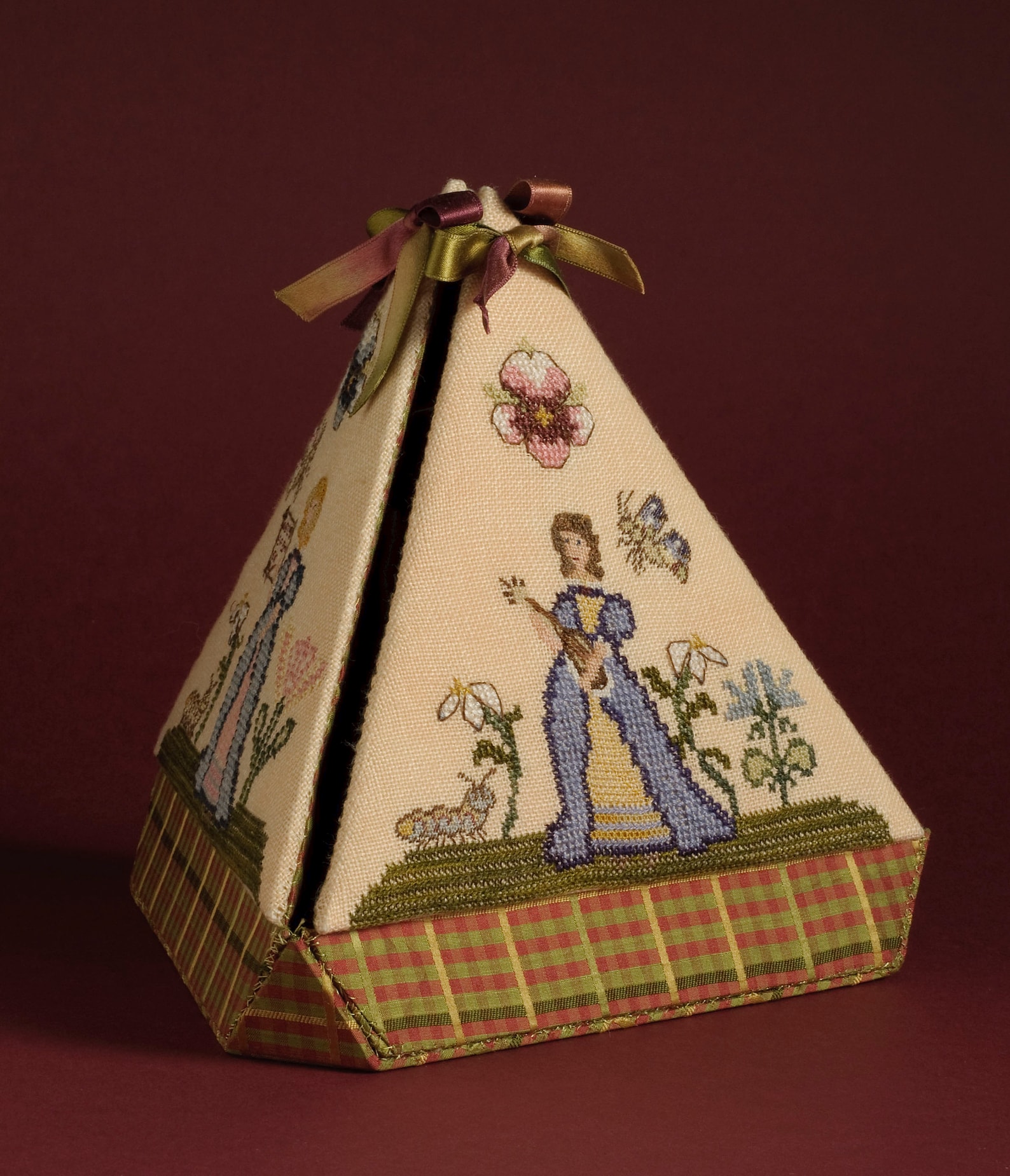 Three Lives Etui Box Released Teaching Piece by Dames of the - Etsy