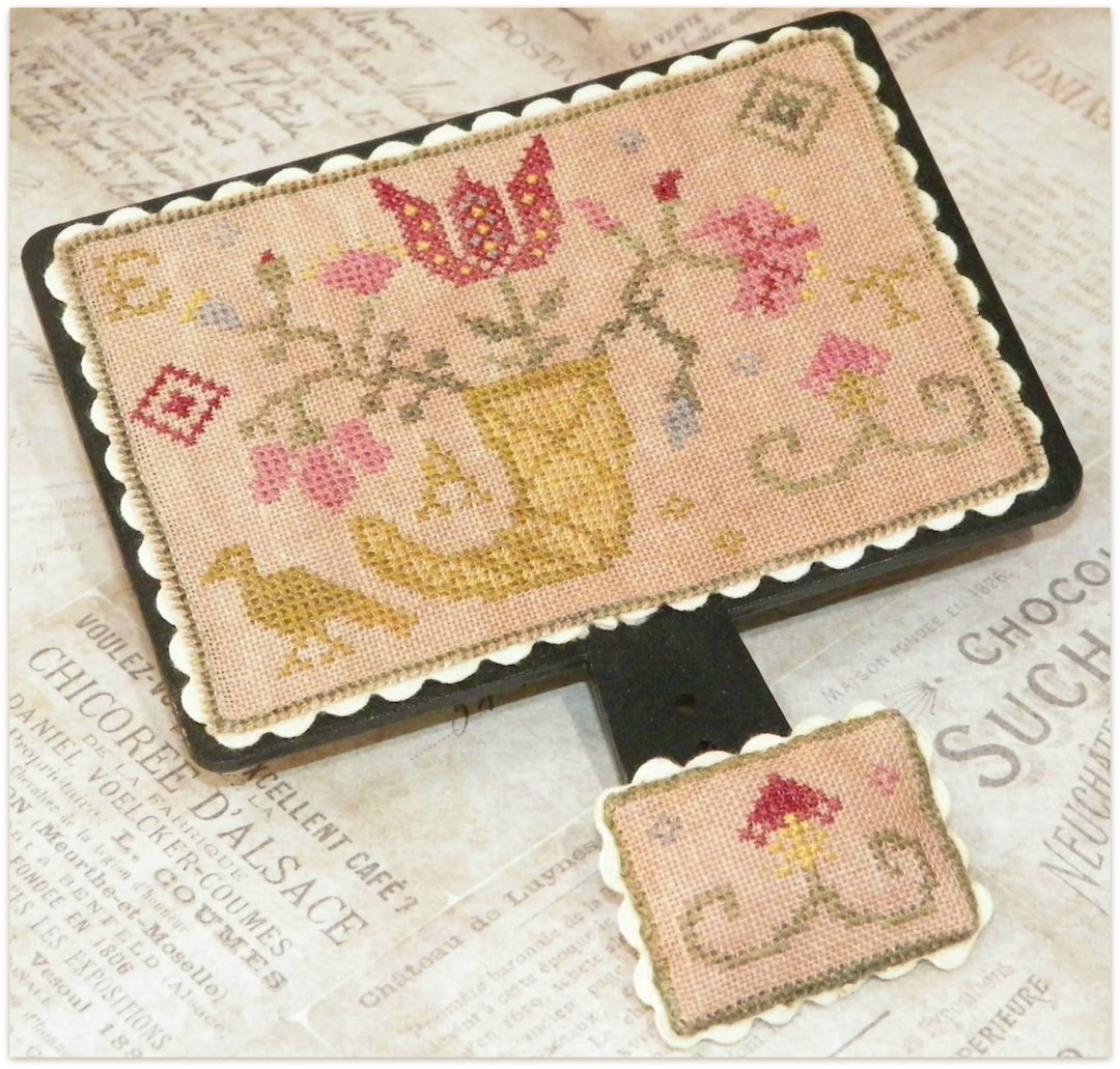 Quaker Flowers Hornbook and Pin Cushion Designed by Dames of the Needle ...