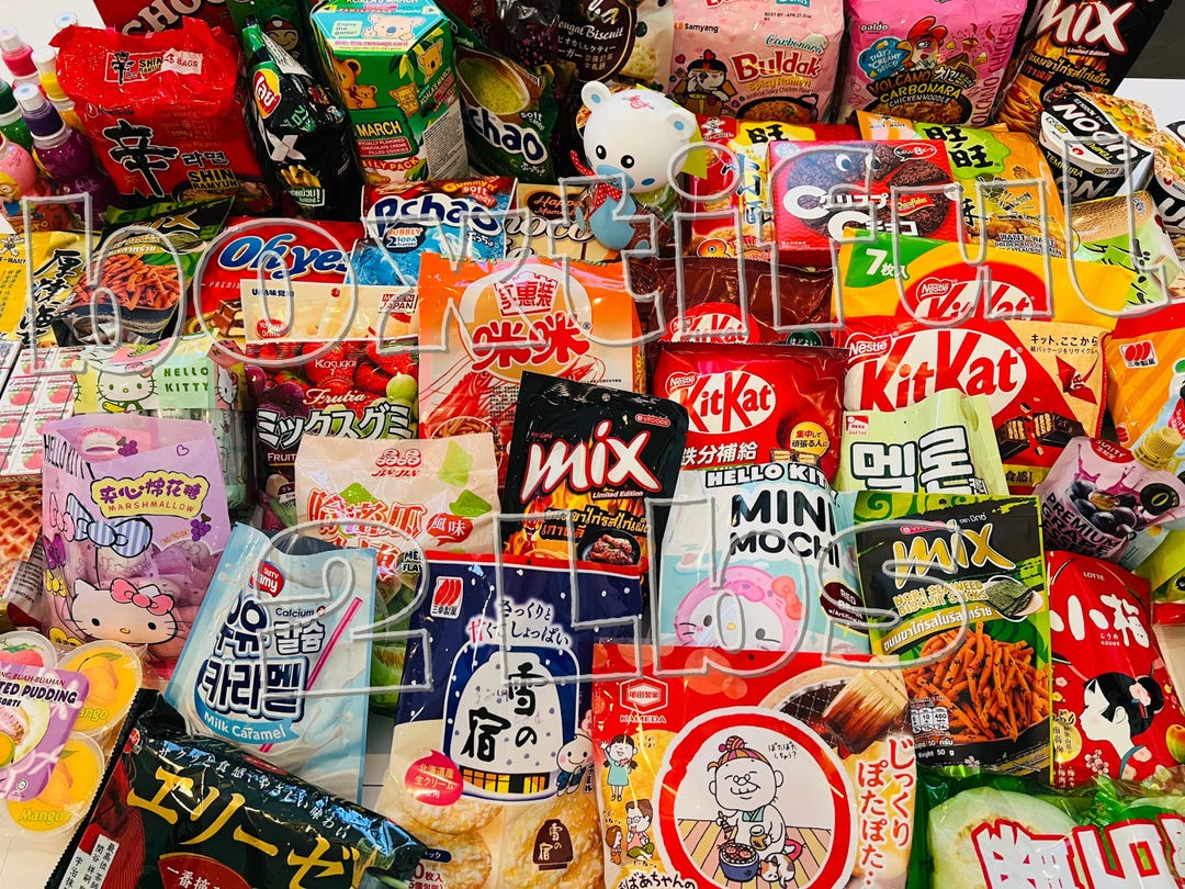 2 Lbs Asian Snack Box | Curated and Handcrafted Gift for Parties ...