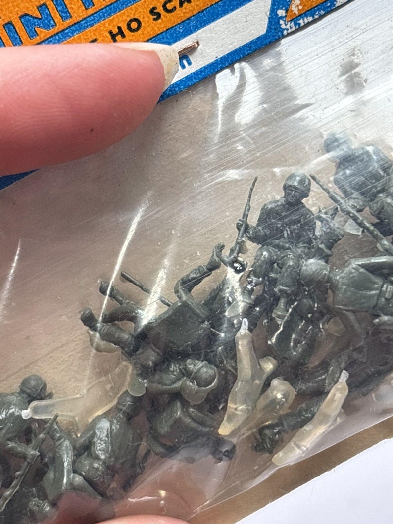 Vintage Roco HO 1/87 Scale Model WWII Z-154 US Parade Group Soldiers ...