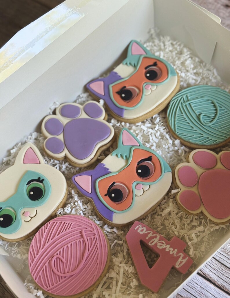 Yarn Ball Cookie Embosser: Knitting & Crochet Fondant Stamp - Etsy