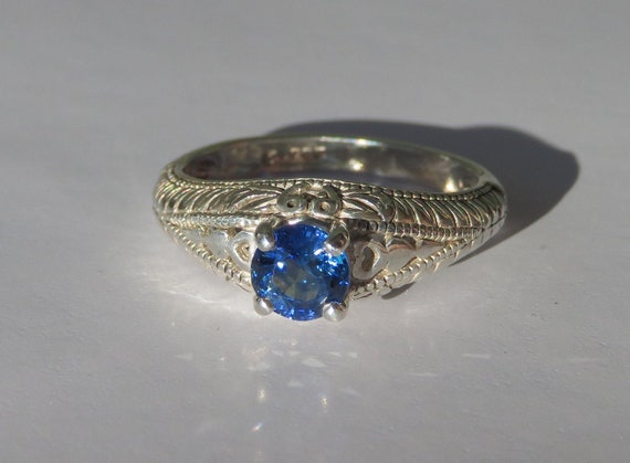 Natural Top-grade Cylon Blue Sapphire Ring 0.87ct Size 7. | Etsy