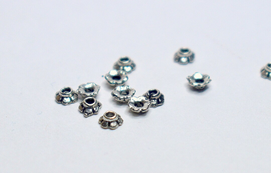 100 Pcs 3mm Silver Bead Caps Tiny Petal Bead Caps Small Bead - Etsy