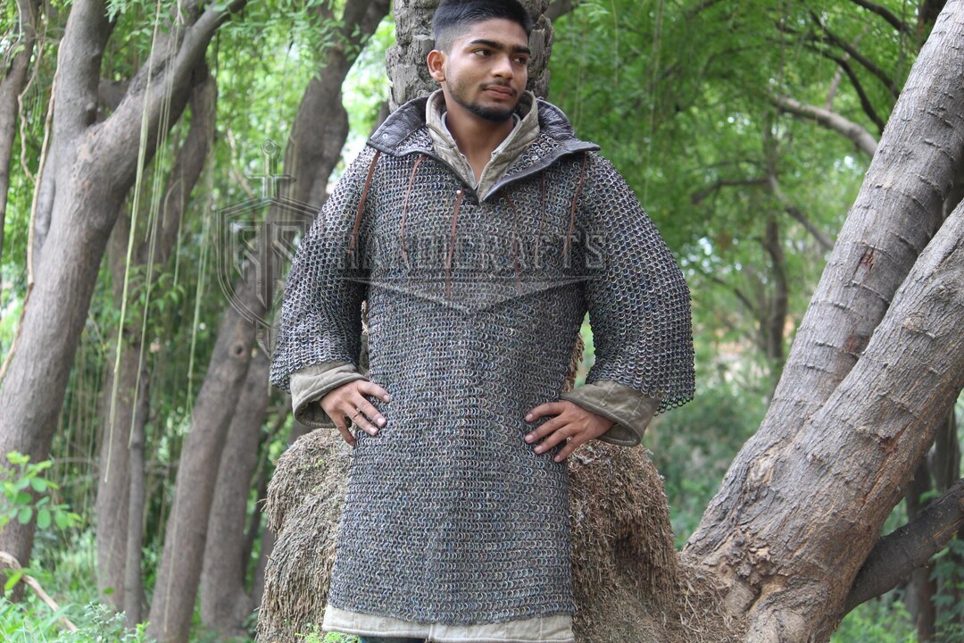Titanium Chainmail Haubergeon: 9mm Dome Riveted Flat Rings, Leather ...