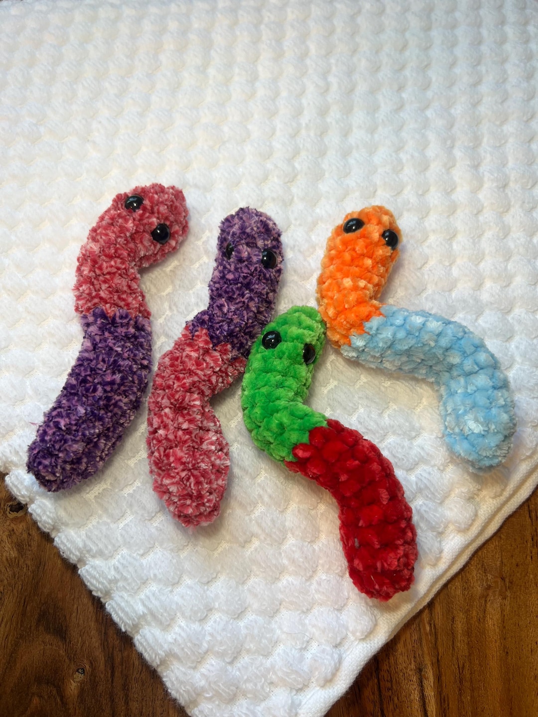 Crochet Gummy Worm Pattern: Beginner-friendly Amigurumi (PDF Pattern ...