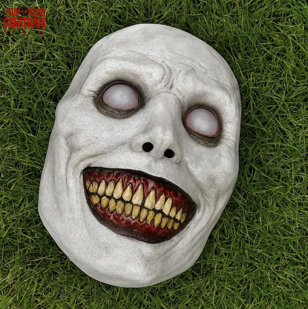 Scary Grinning Face Halloween Mask: Cracked Horror Cosplay, Scary ...
