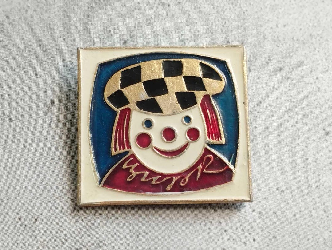 Circus Clown USSR Metal Vintage Badge - Etsy