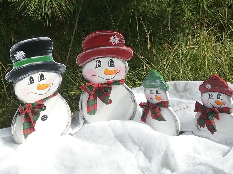 Snowman Family of 4 Yard Decoration - Etsy