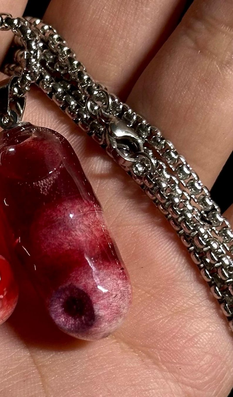 Resin Blood-type Eyeball Capsule Necklace – Flowing Liquid Sand ...
