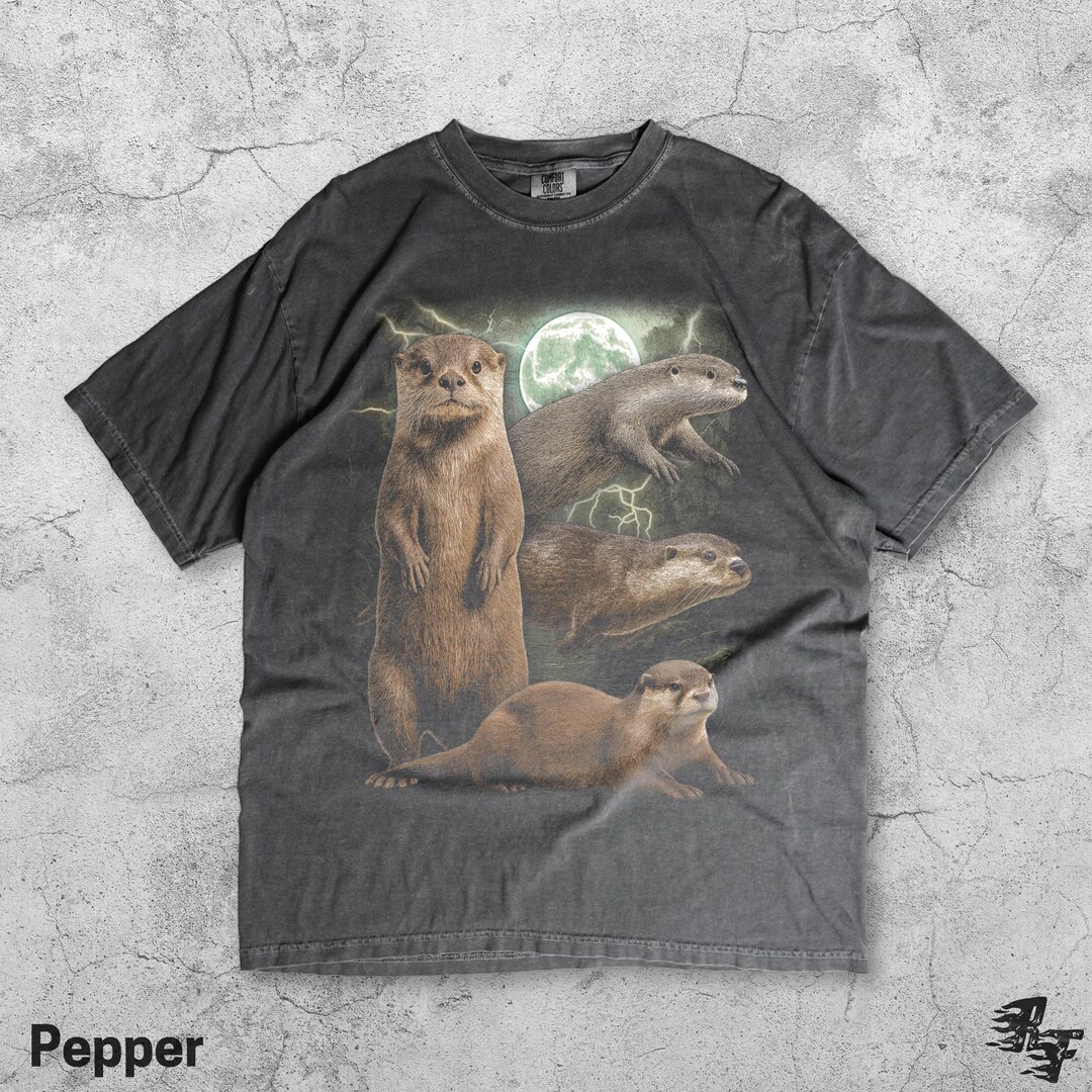 Otters Vintage 90s Graphic T-shirt, Retro Moon Animal Tee, Cute Funny ...