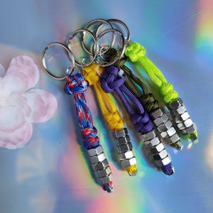 Sensory Mini Fidget Keychain, Paracord Fidget,pocket Fiddle, Anxiety ...