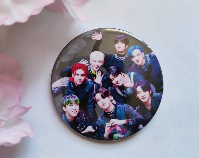 Stray Kids Pin,skz Button,stray Kids Badge,kpop Gift,kpop Fan,stray ...