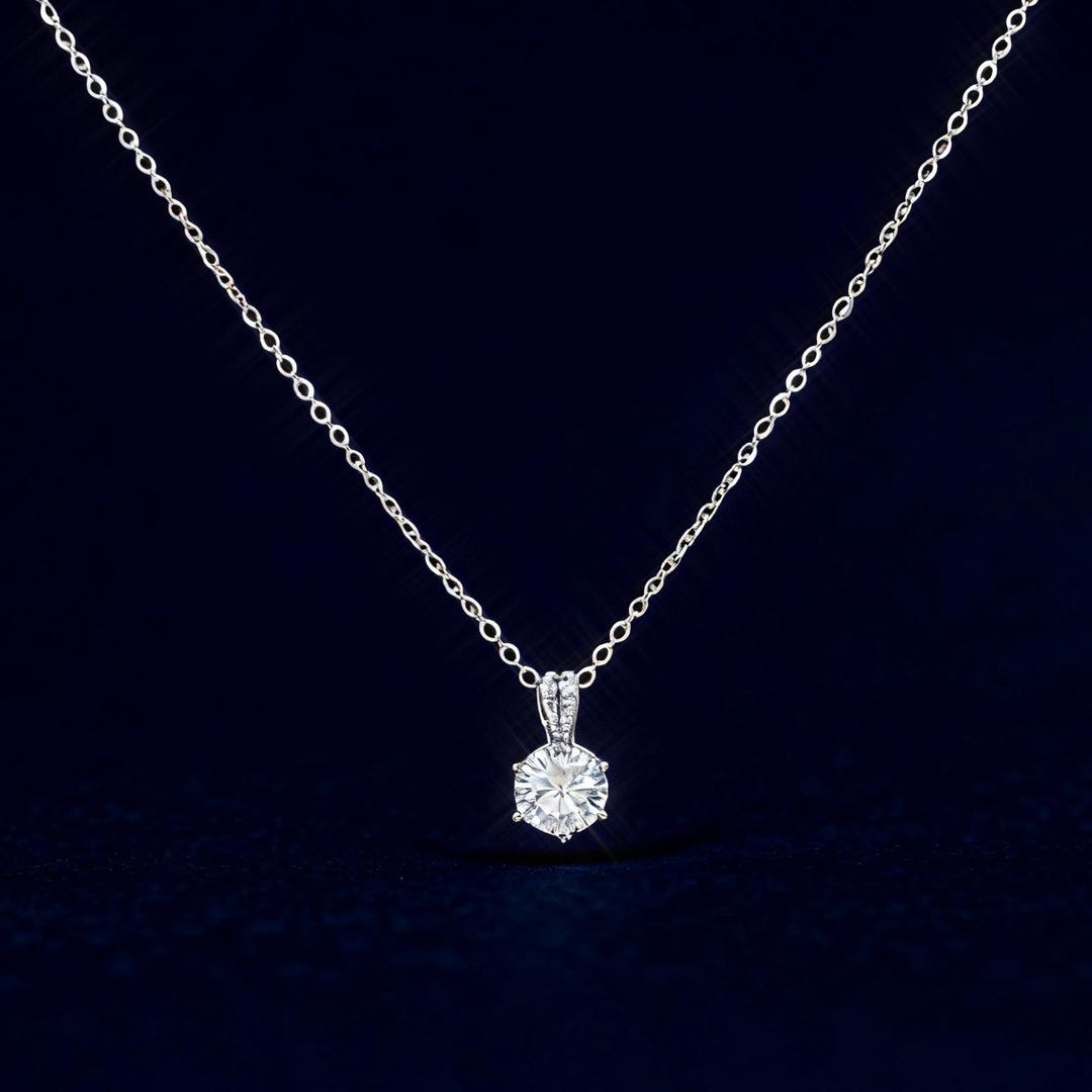 Brilliant Solitaire Necklace, Dainty Collarbone Choker for Young Women ...