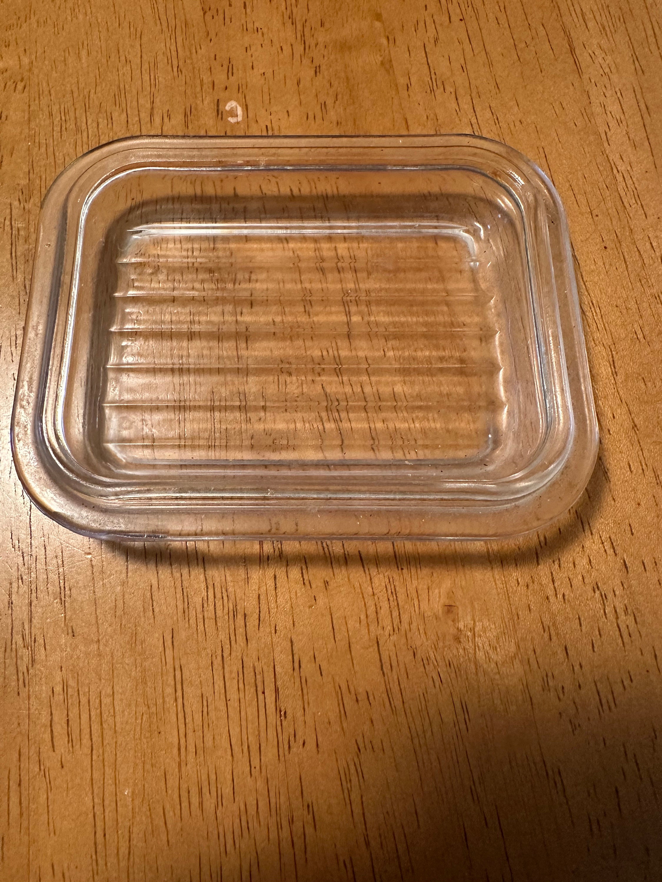 Vintage Pyrex Red Glass 0501 Fridgie - Etsy