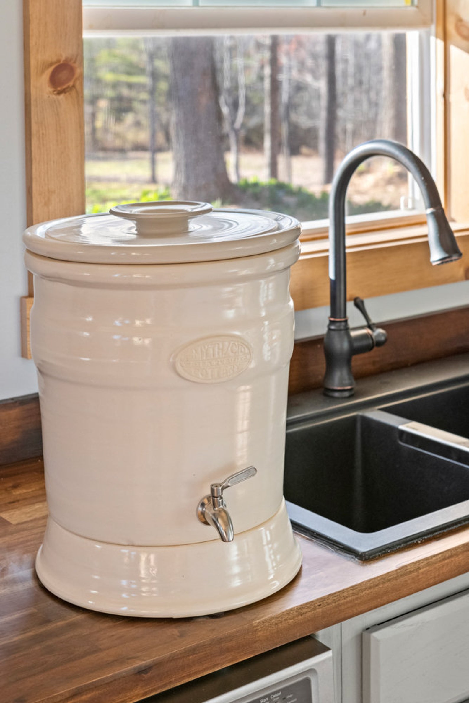 Stoneware Water Filtration Crock - "caspian" - Etsy