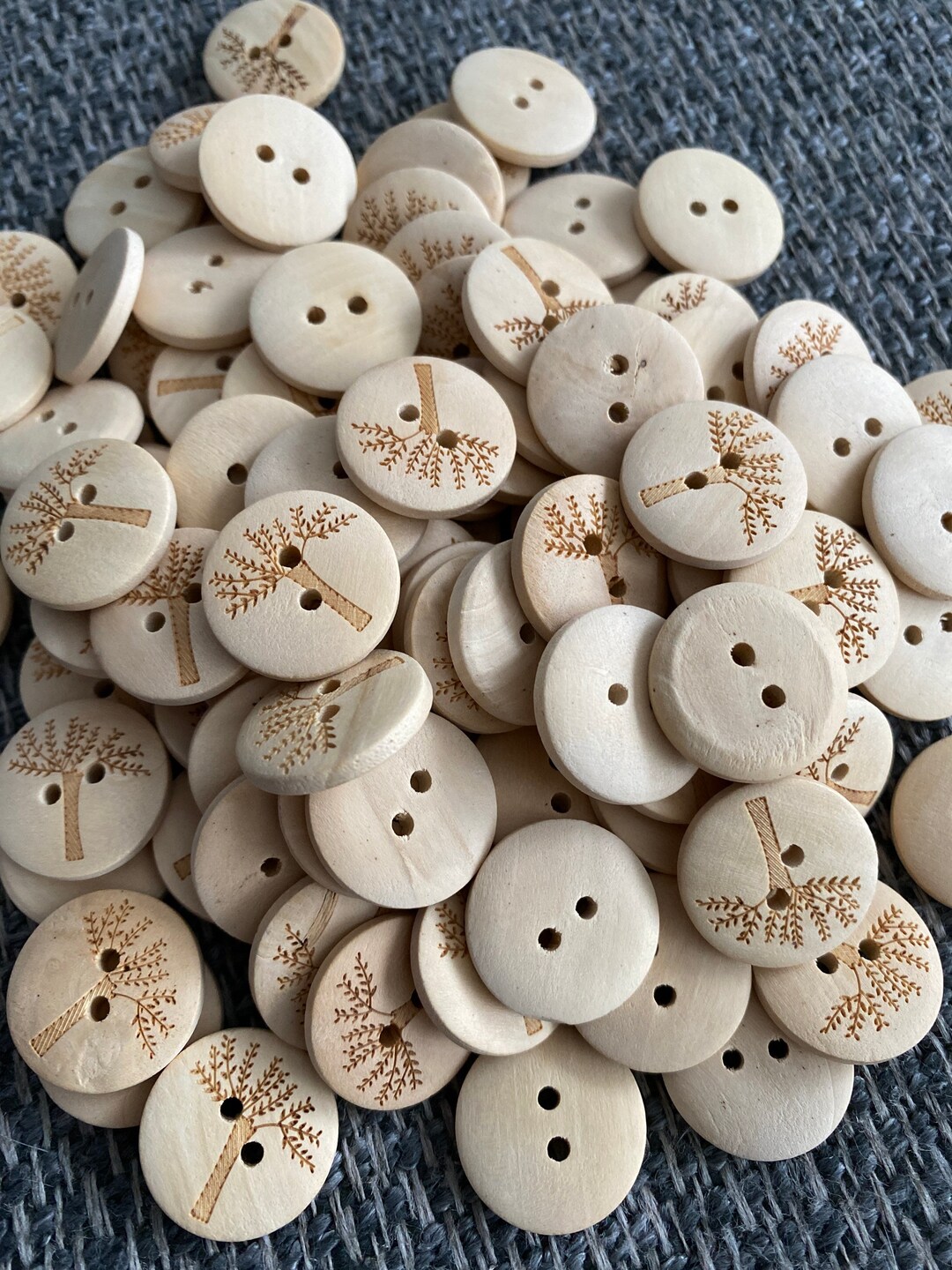 Wooden Tree Buttons (10pcs) - Etsy