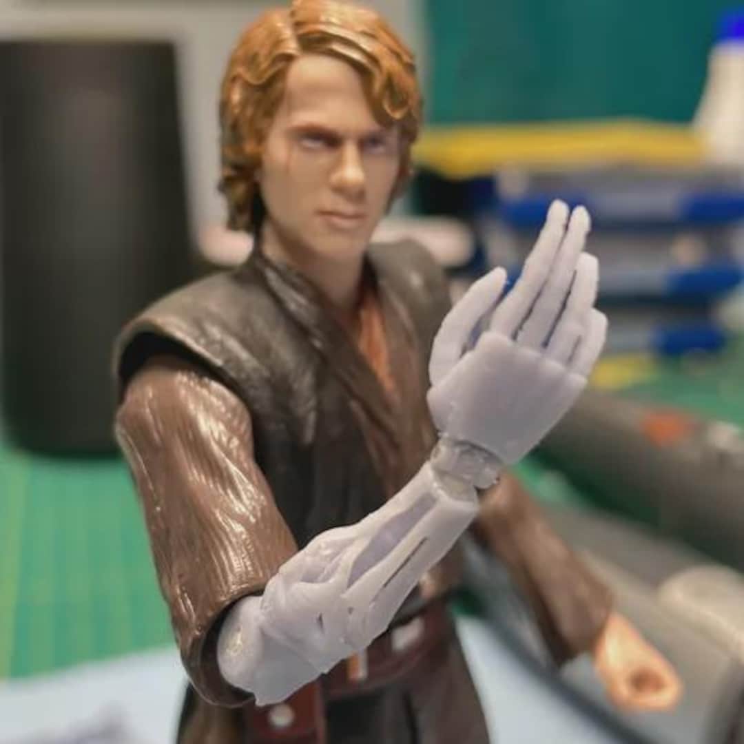 Anakin Skywalker Robotic Hand for 6 Inch Figures - Etsy