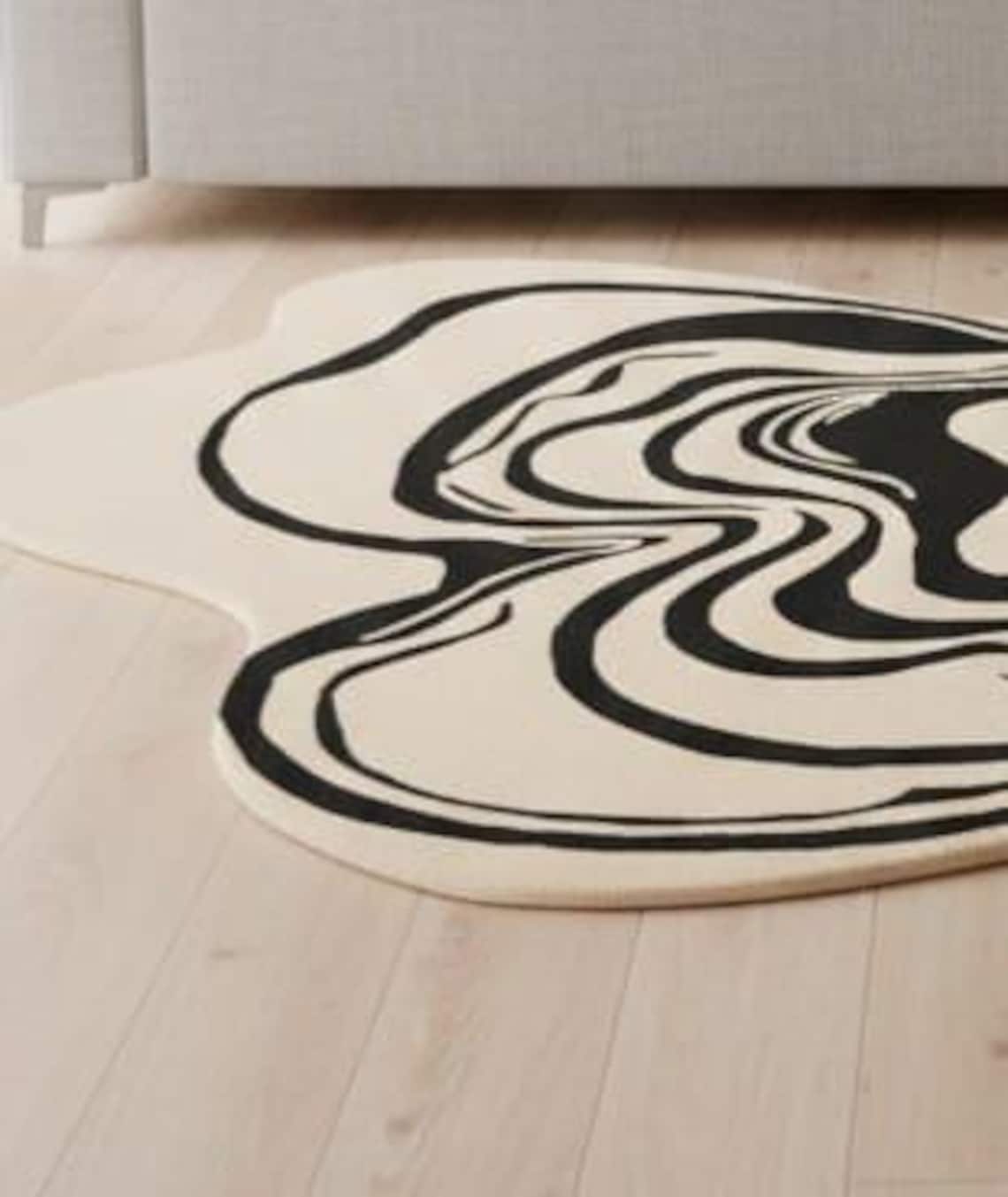 Buy Abstract Wavy Smiley Face Rug – Irregular Shape Modern Aesthetic ...