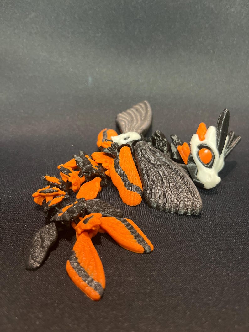 Articulated Baby Dragon Moth 3D Print - Customizable - Etsy Canada