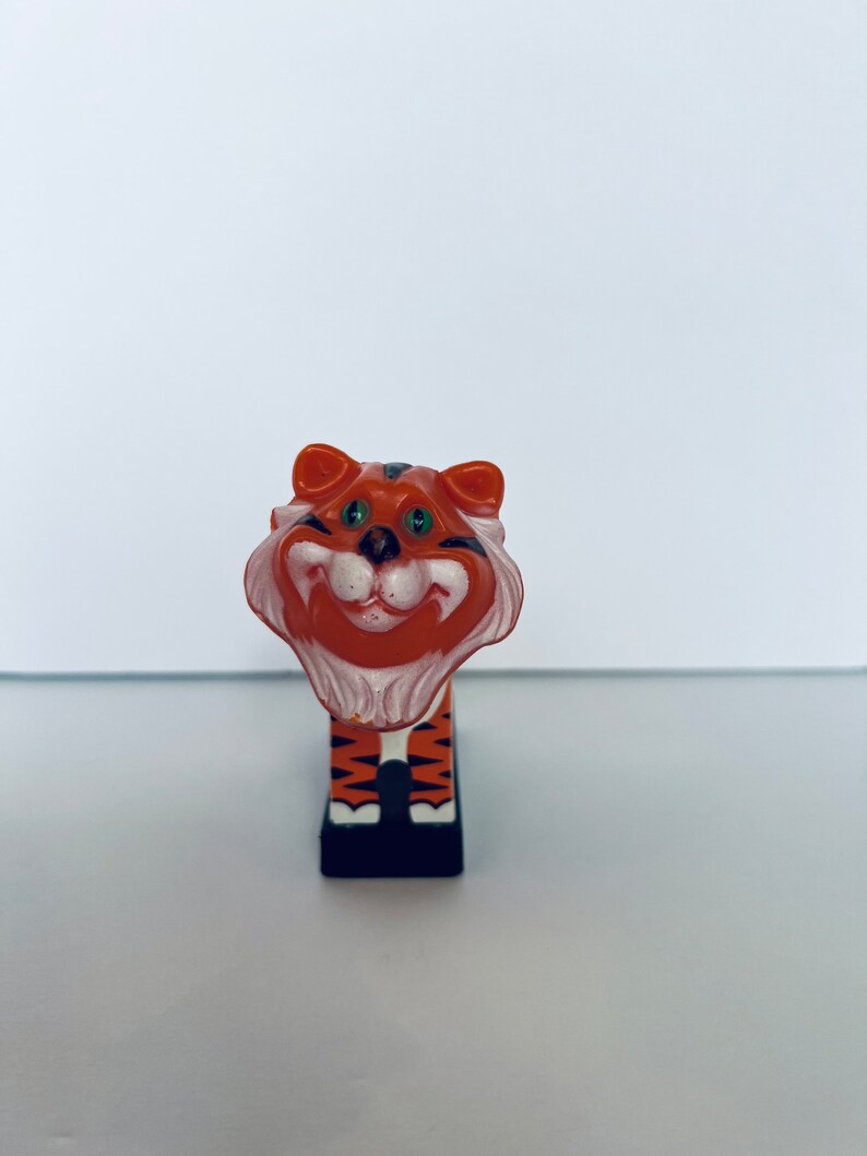 Tiger Salt and Pepper Shaker Vintage Toy - Etsy