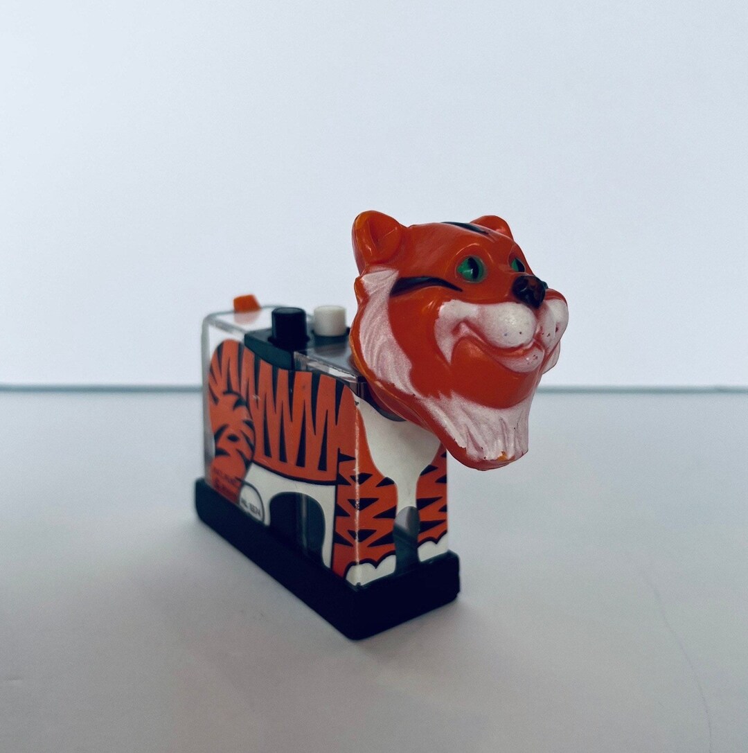 Tiger Salt and Pepper Shaker, Vintage Toy, Tiger Toy - Etsy