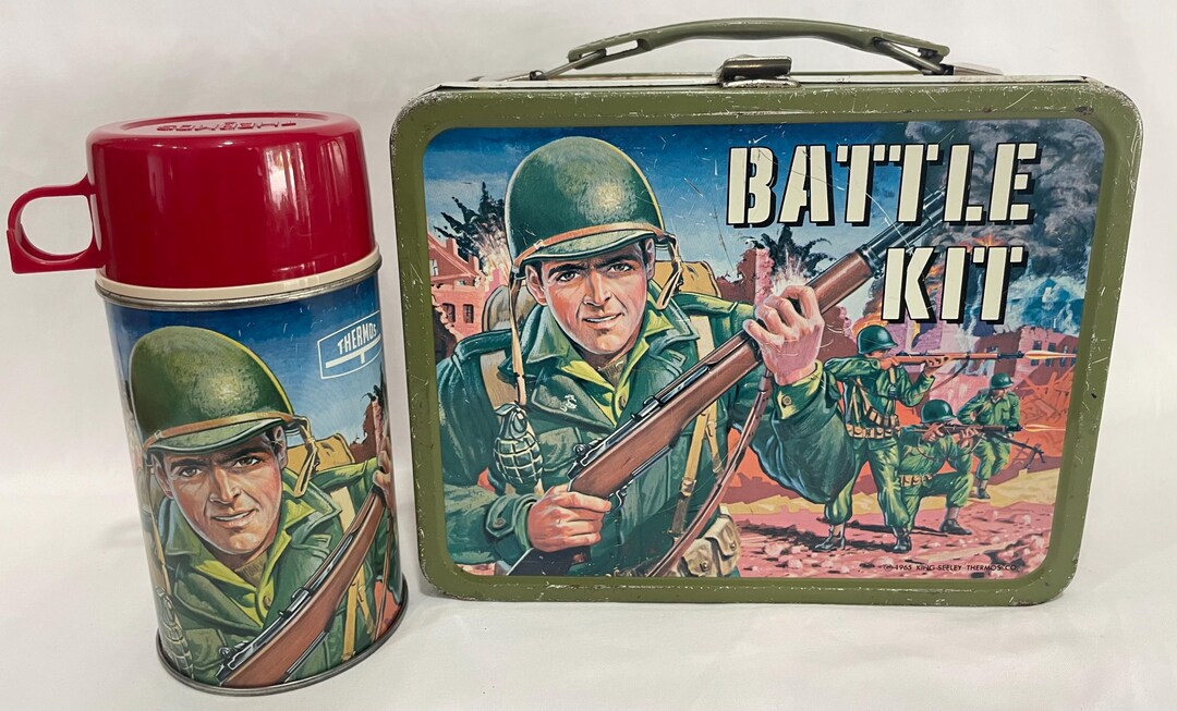 Vintage 1965 "battle Kit" Metal Lunch Box W/ Original Matching Thermos ...