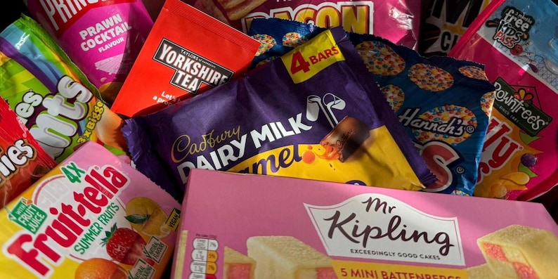 The Full English - Mystery British Snack Box: UK Candy, Chocolate ...