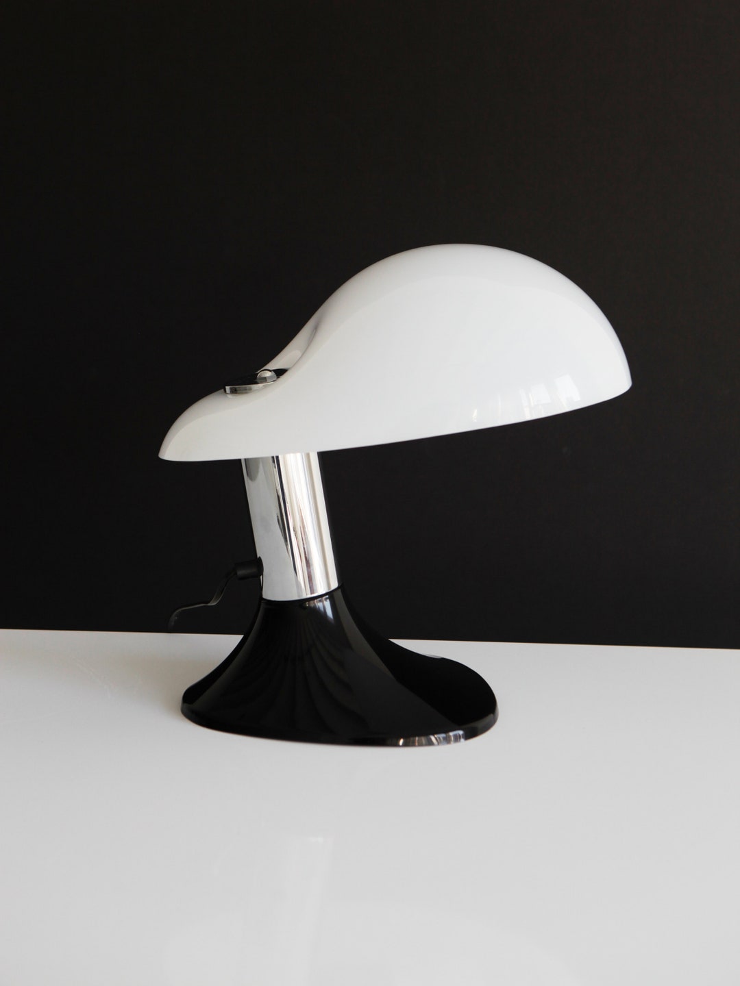 Cobra Table Lamp by GUZZINI Italy 1960s Vintage Space Age Post Modern ...