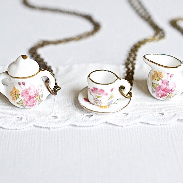 Teacup Necklace - Etsy
