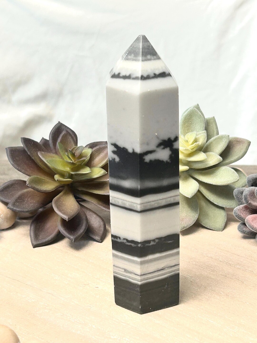 6in Tai Chi Jasper Crystal Tower – Black White Yin Yang Banding ...