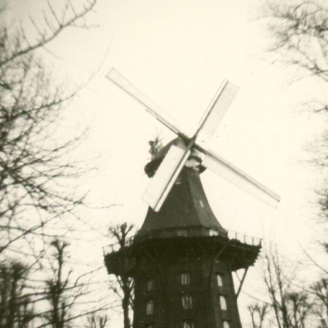 Black and White Vintage Photo - "waiting for Wind" - Farm Windmill ...